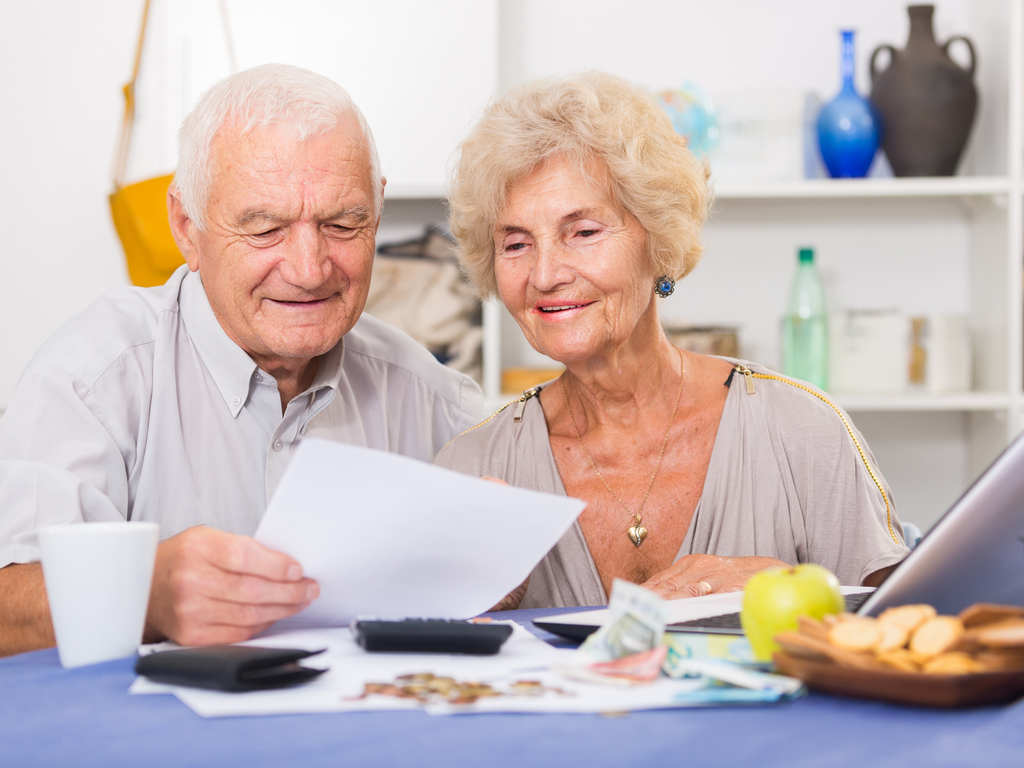 5 Ways for Seniors to Get Financial Help - finance-easytips